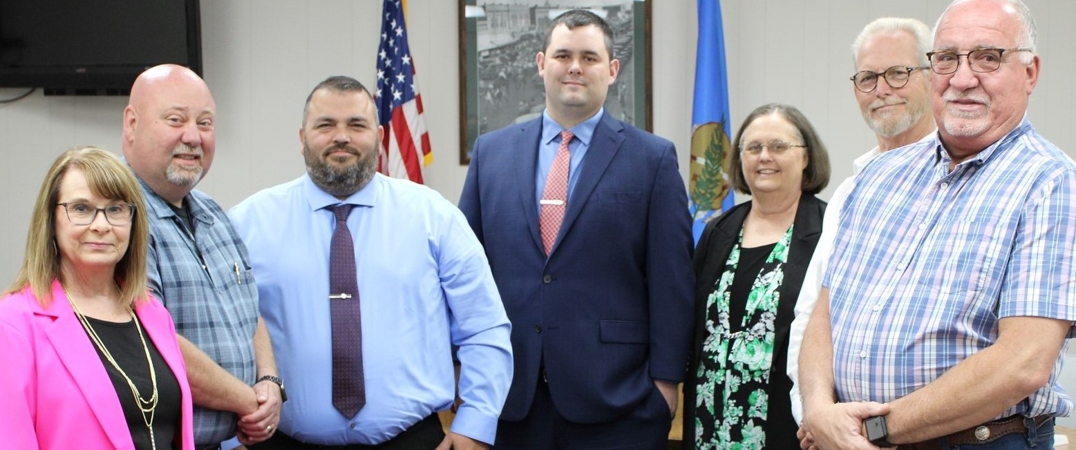 City of Wagoner > Government > Mayor